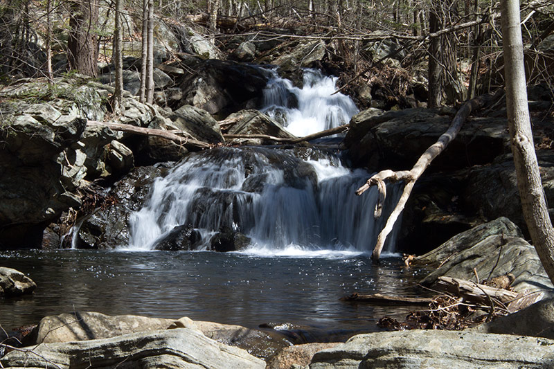 Apshawa Preserve - Butler Reservoir, Waterfalls, Ruins | njHiking.com