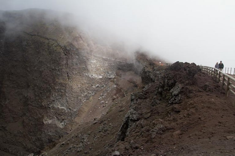 Hiking Mt. Vesuvius, Italy | njHiking.com