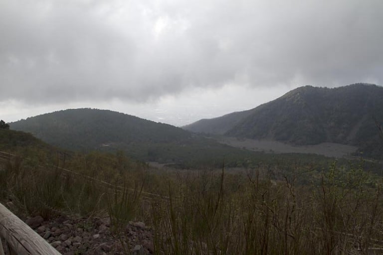 Hiking Mt. Vesuvius, Italy | njHiking.com