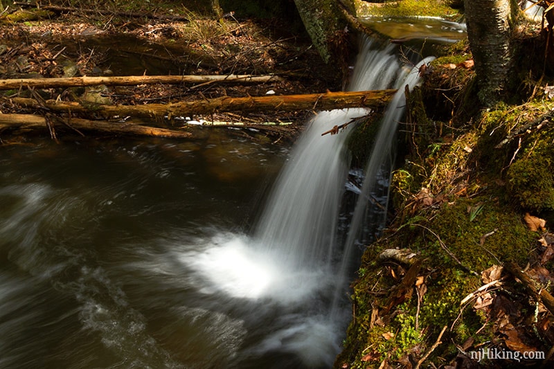 Stony Brook Falls | njHiking.com