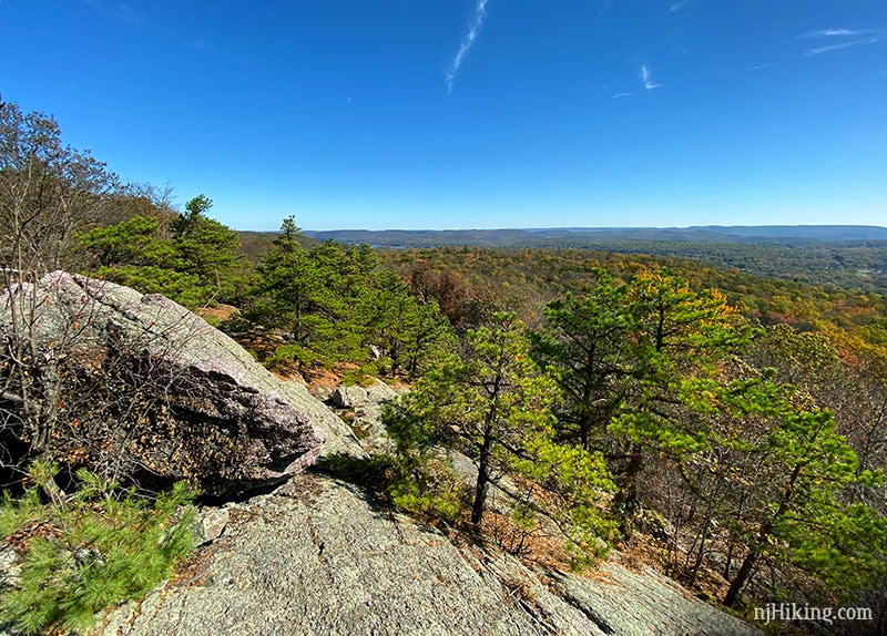 Hiking the Terrace Pond North Trail in October | njHiking.com