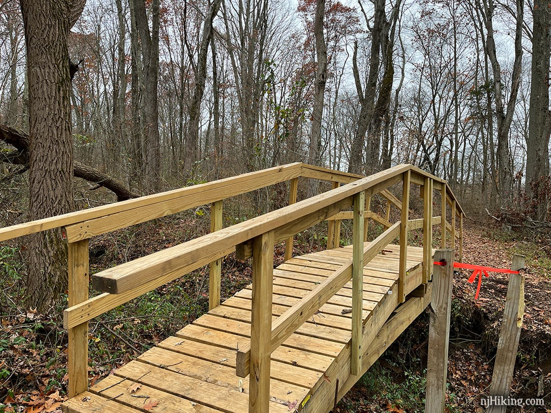 Thompson Park Conservation Area | njHiking.com